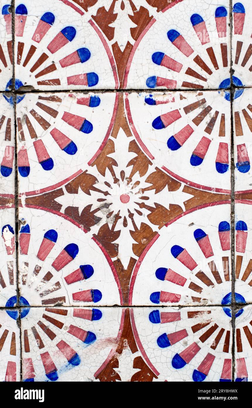Spanish ceramic tiles hi-res stock photography and images - Alamy