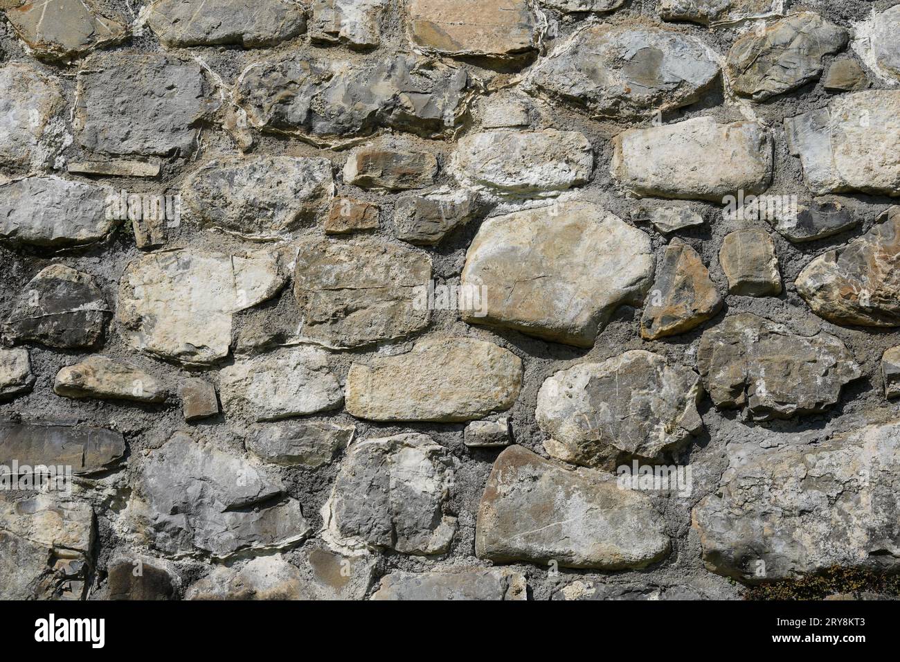Wall cutout hi-res stock photography and images - Alamy