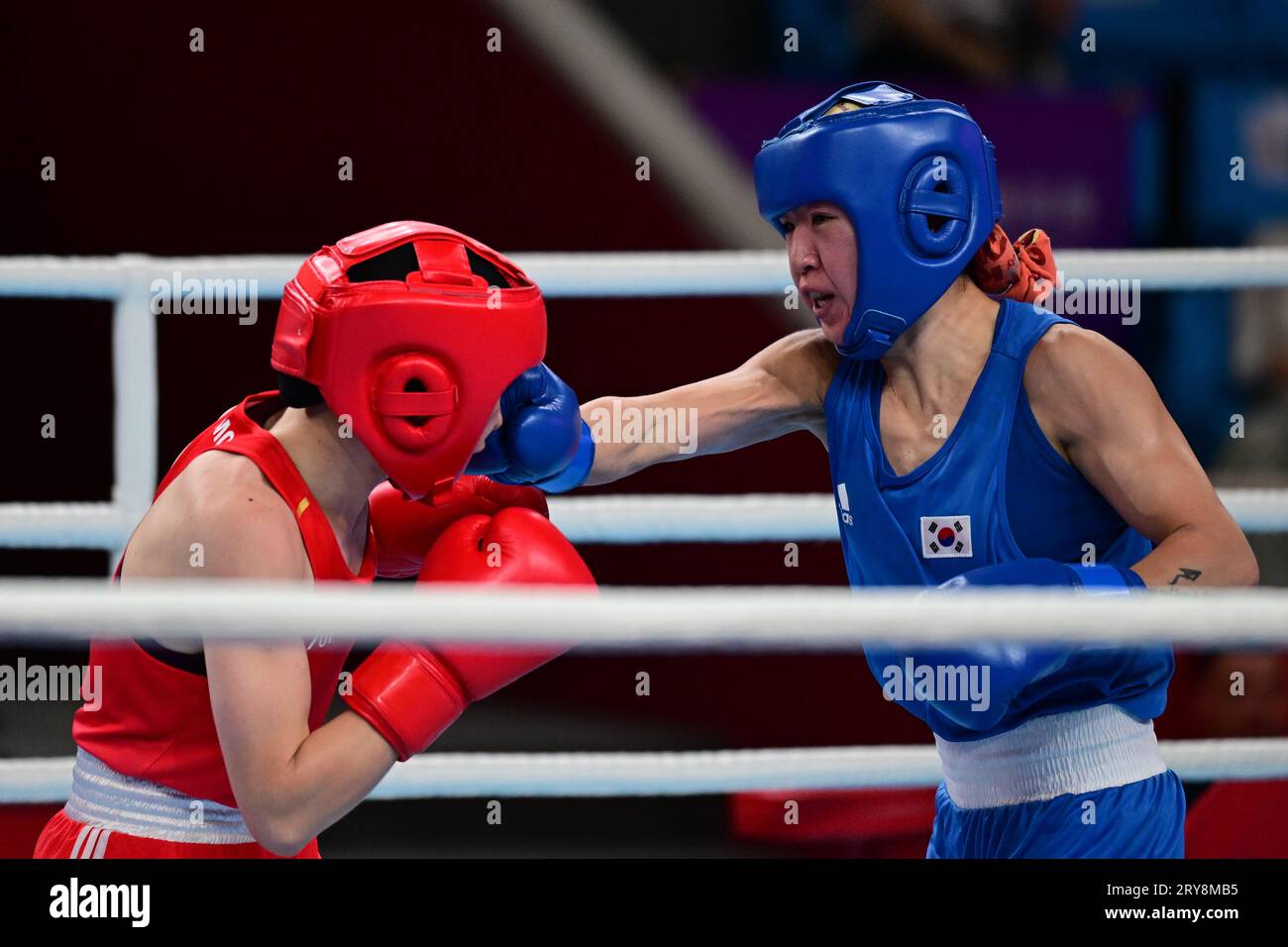 Jin hyejeong hi-res stock photography and images - Alamy