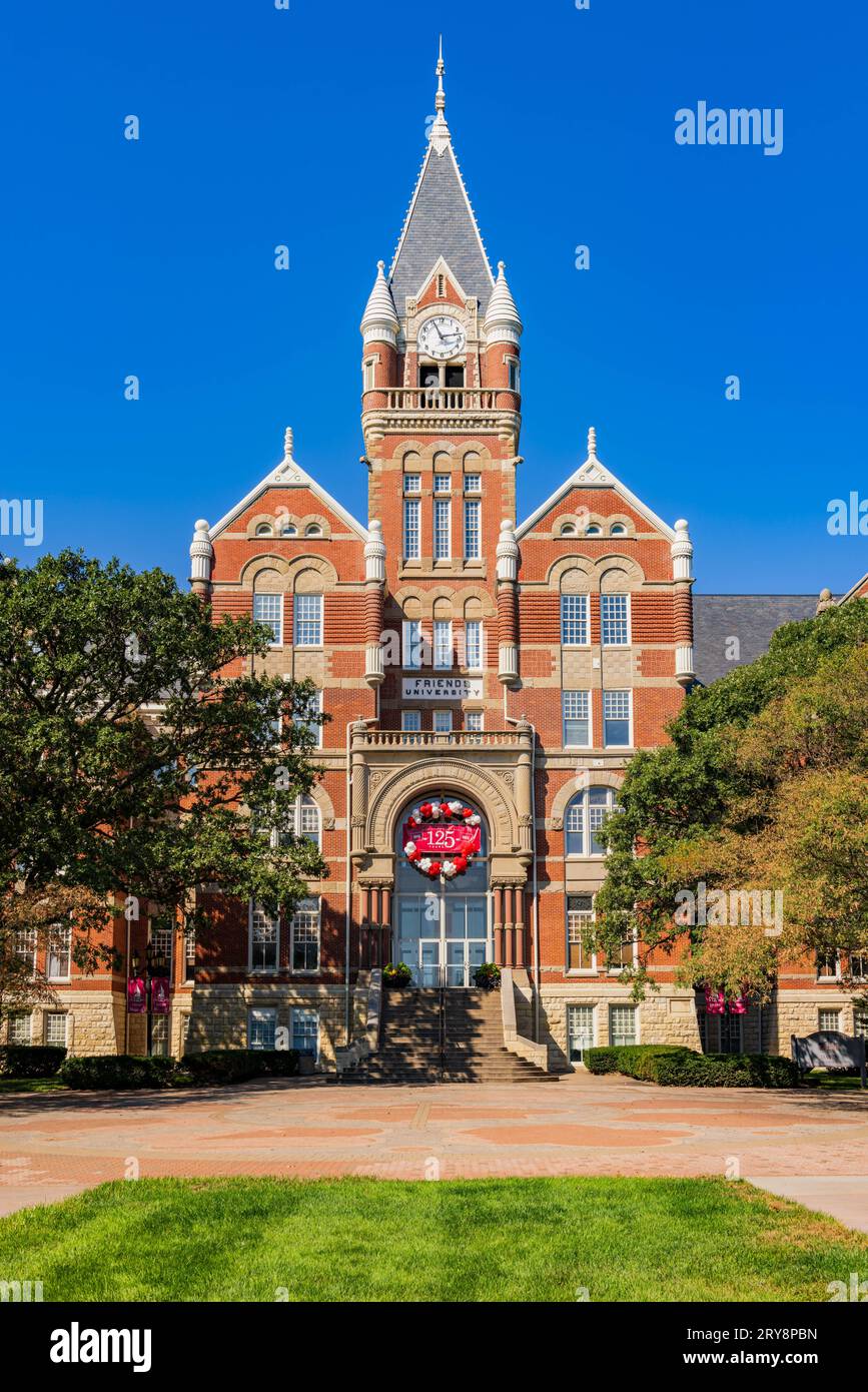 Sunny view campus kansas city hi-res stock photography and images - Alamy
