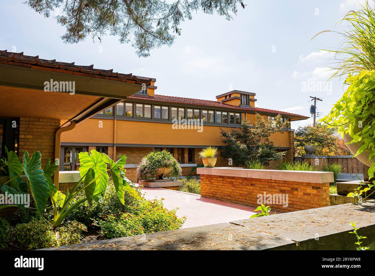 Frank lloyd wrights allen house hi-res stock photography and images - Alamy