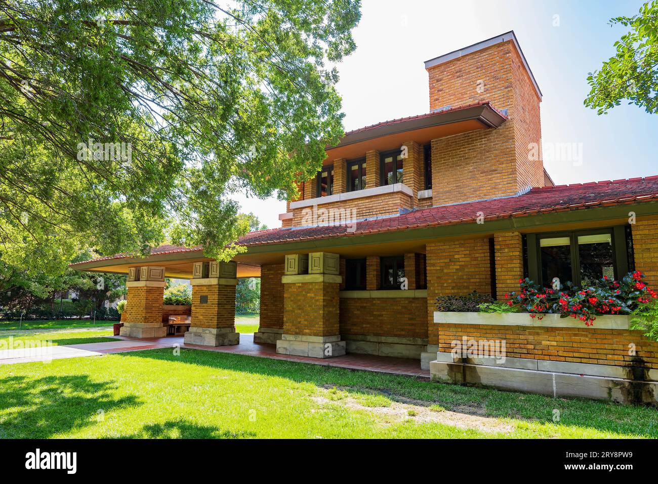Frank lloyd wrights allen house hi-res stock photography and images - Alamy