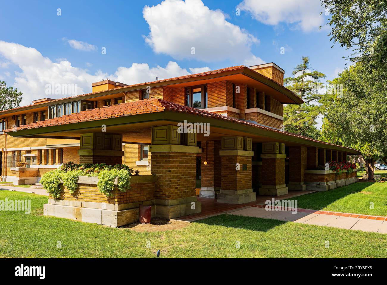 Frank lloyd wrights allen house hi-res stock photography and images - Alamy