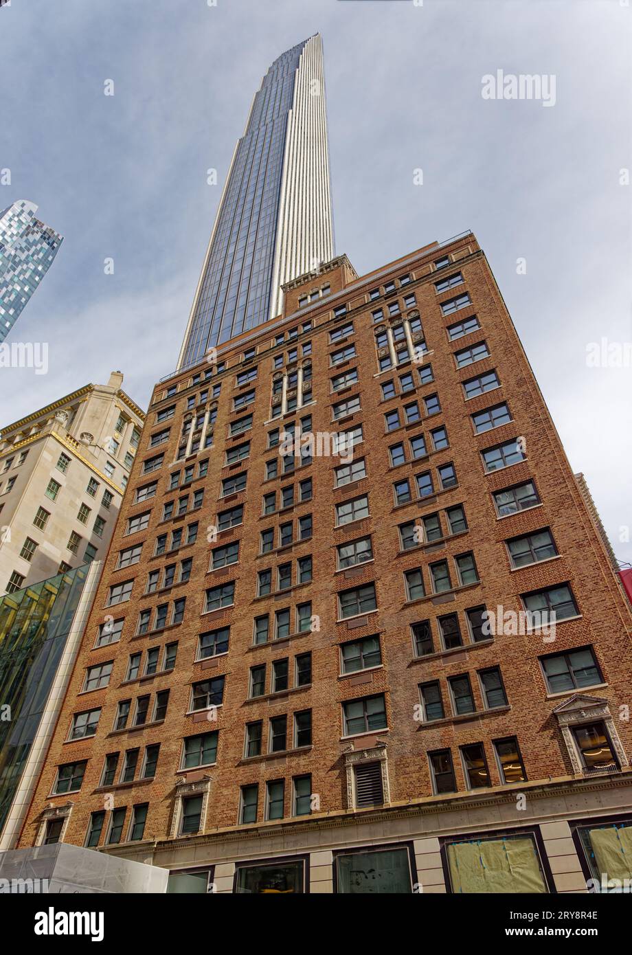 101 west 57th street hi-res stock photography and images - Alamy