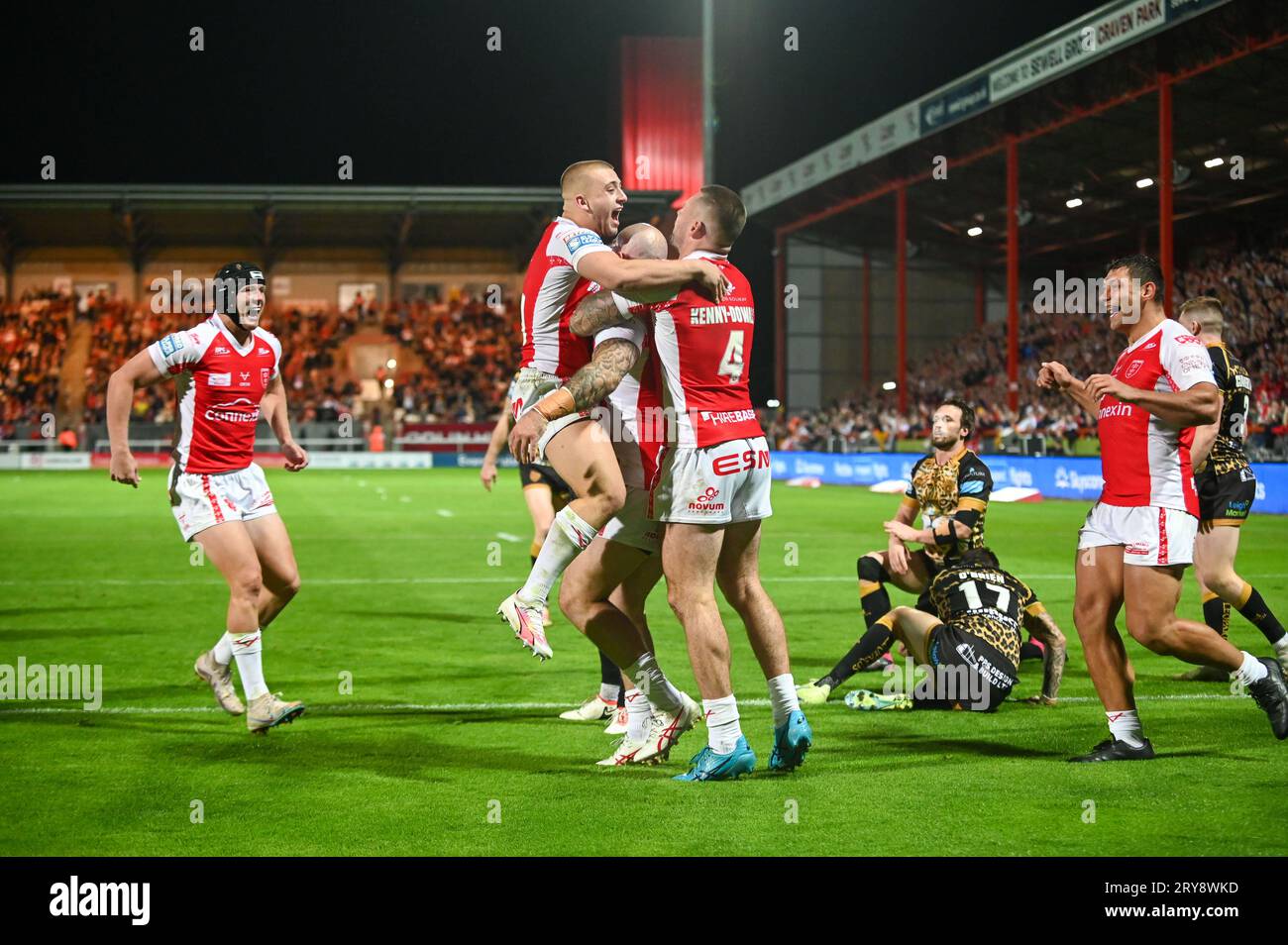 Sam luckley hull kr hi-res stock photography and images - Alamy