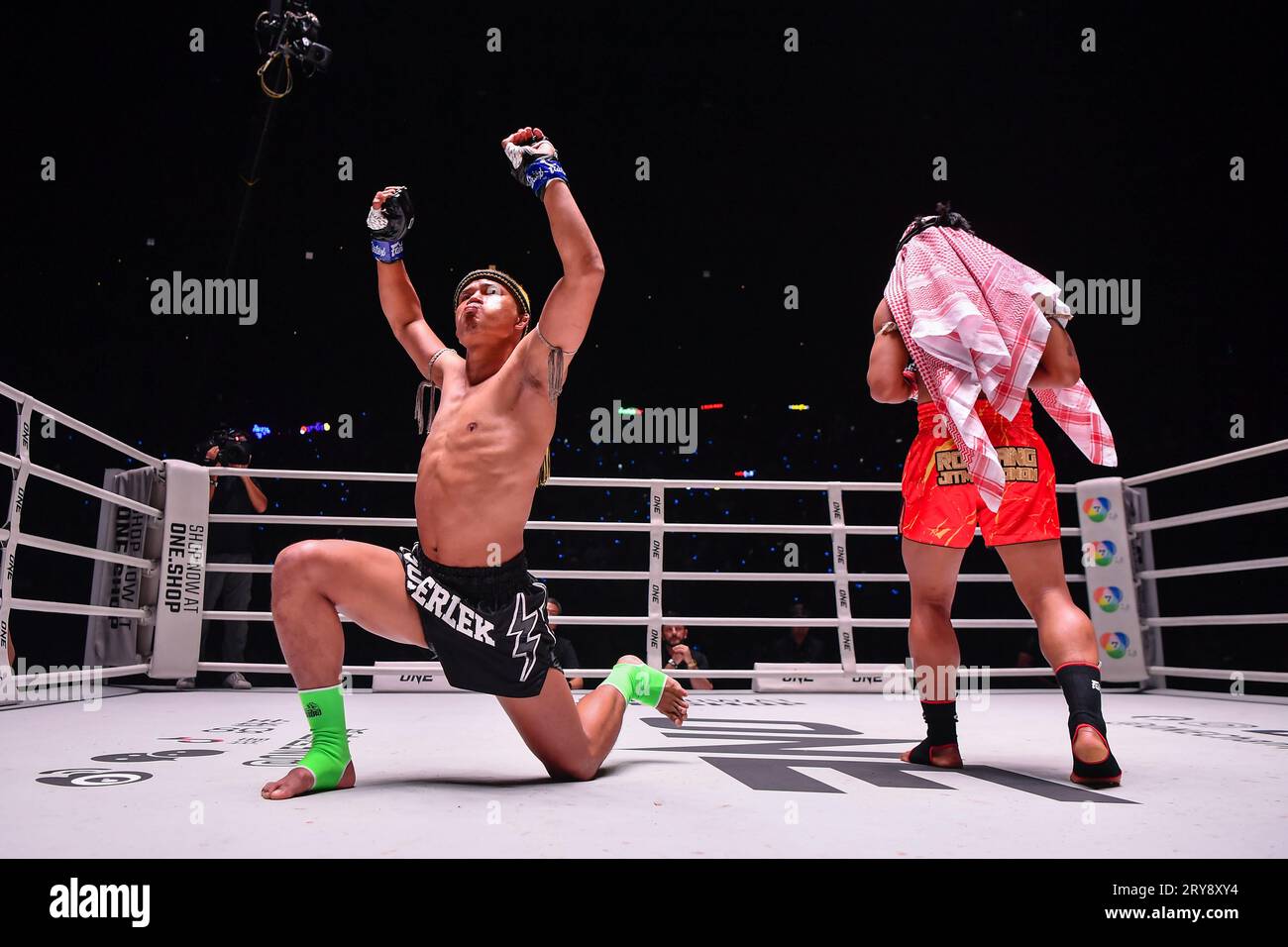 Superlek (L) of Thailand seen during the ONE Friday Fights 34 at ...