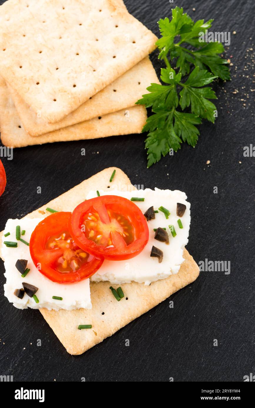 Black crispbread hi-res stock photography and images - Alamy