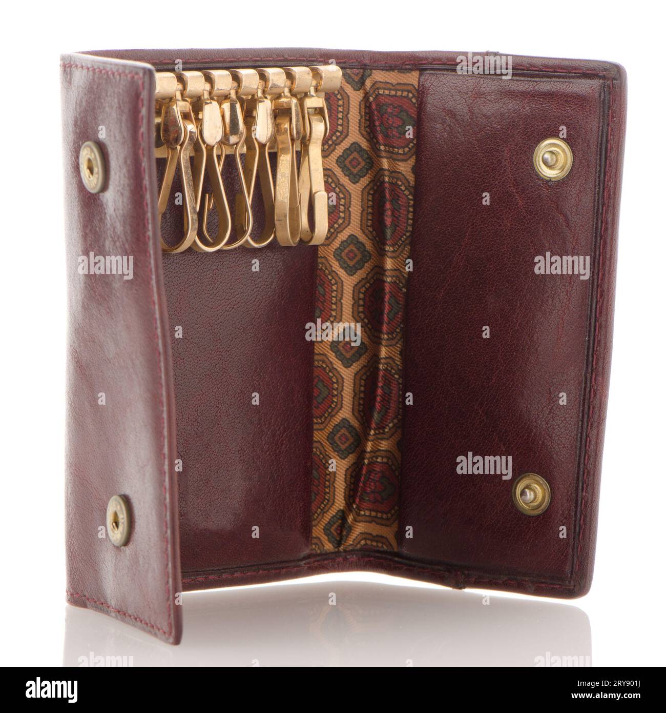 Gold key and chain hi-res stock photography and images - Alamy