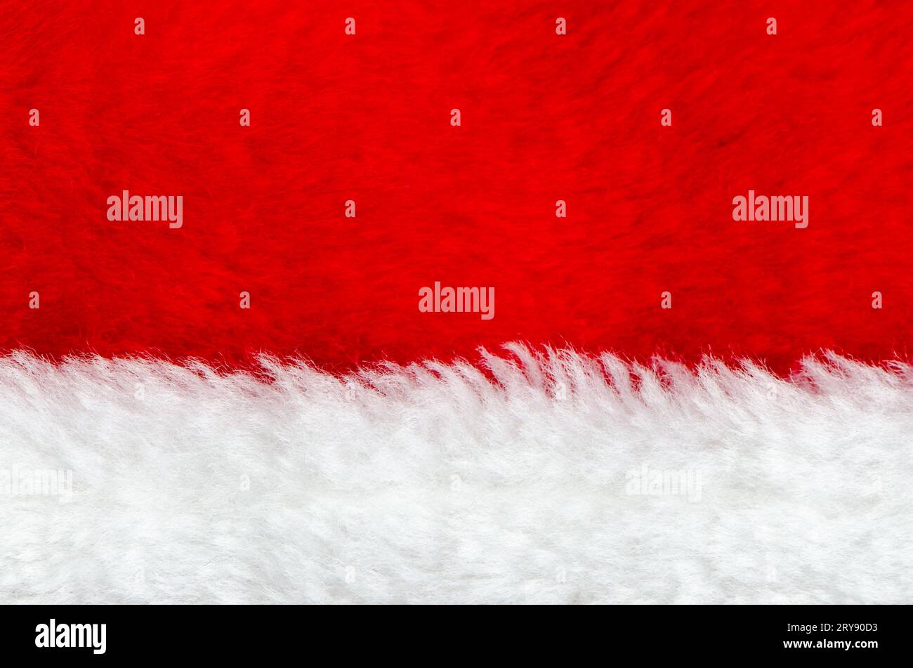 Red and white fur Stock Photo - Alamy