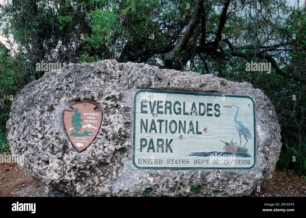 Entrance sign everglades national park hi-res stock photography and ...