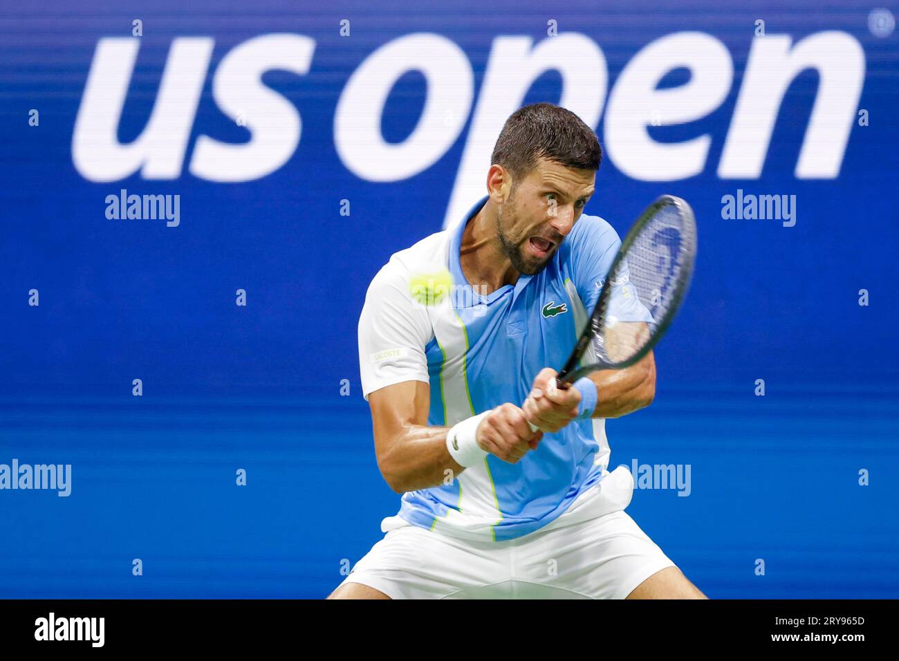 Tennisspieler Novak Djokovic (SRB) in Aktion bei den US Open 2023, USTA ...