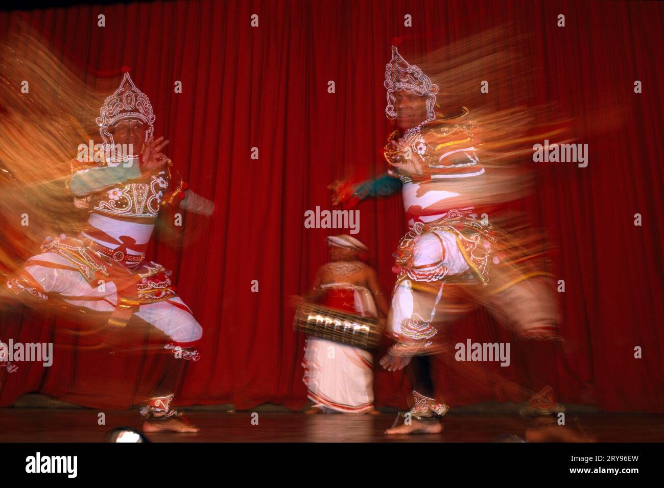 Traditional dances, Kandy, Sri Lanka Stock Photo - Alamy