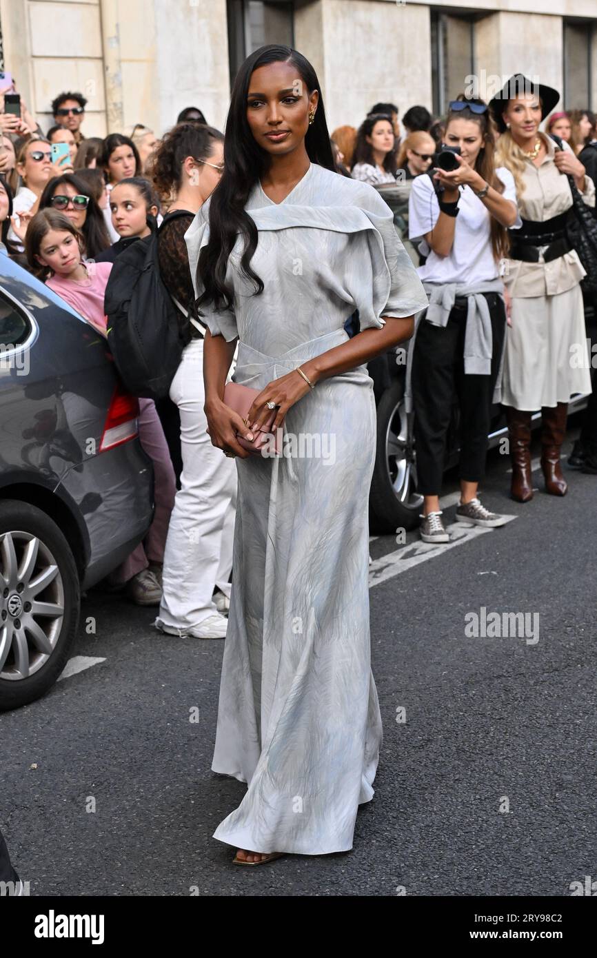 Paris, France. 29th Sep, 2023. Jasmine Tookes attending the Victoria ...