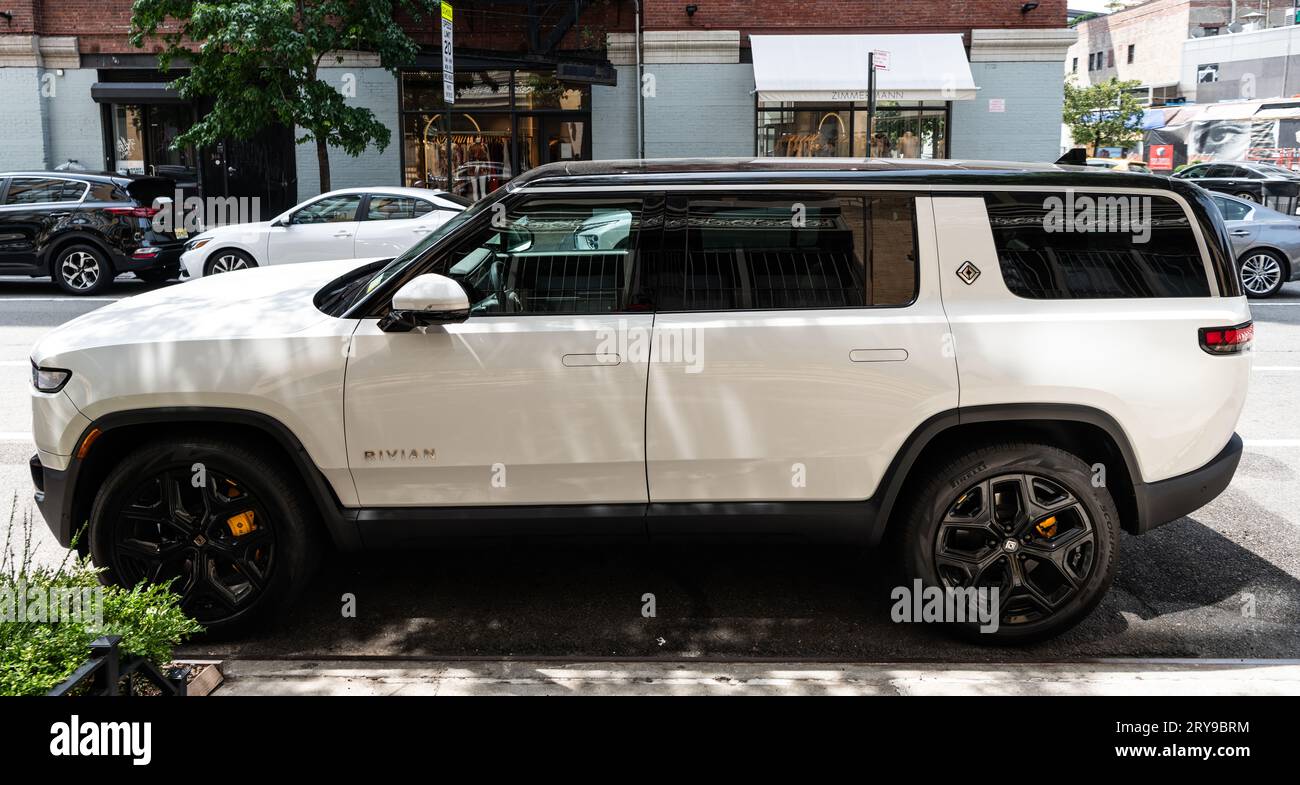 New York City, USA - August 06, 2023: Rivian R1S SUV white electric car ...