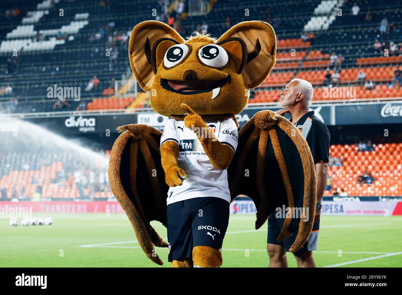 Valencia, Spain. Credit: D. 27th Sep, 2023. Valencia mascot (Valencia ...