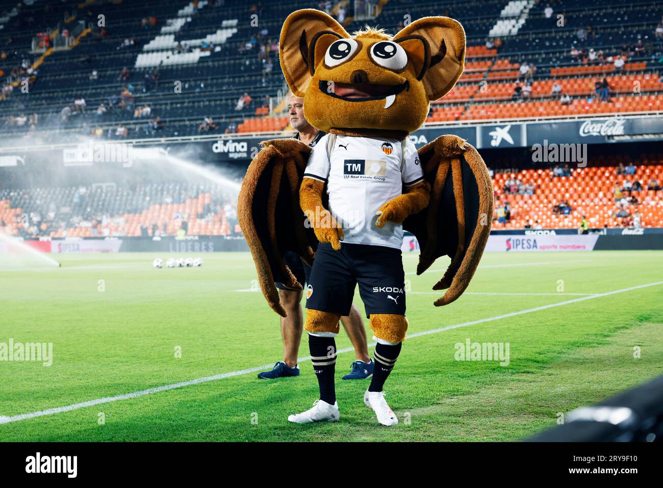 Valencia, Spain. Credit: D. 27th Sep, 2023. Valencia mascot (Valencia ...