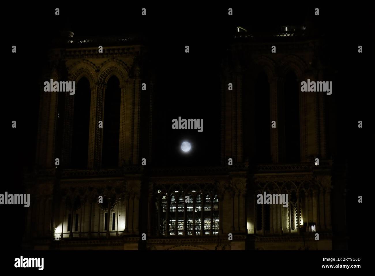 September 29, 2023: Paris, France. The last supermoon of the year ...