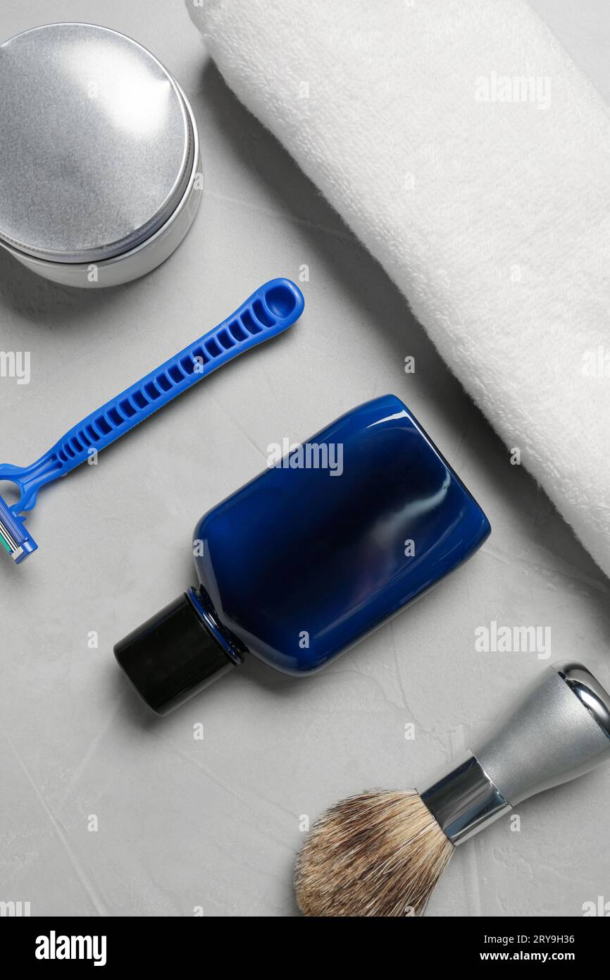 Set of men's shaving tools on light gray textured table, flat lay Stock ...