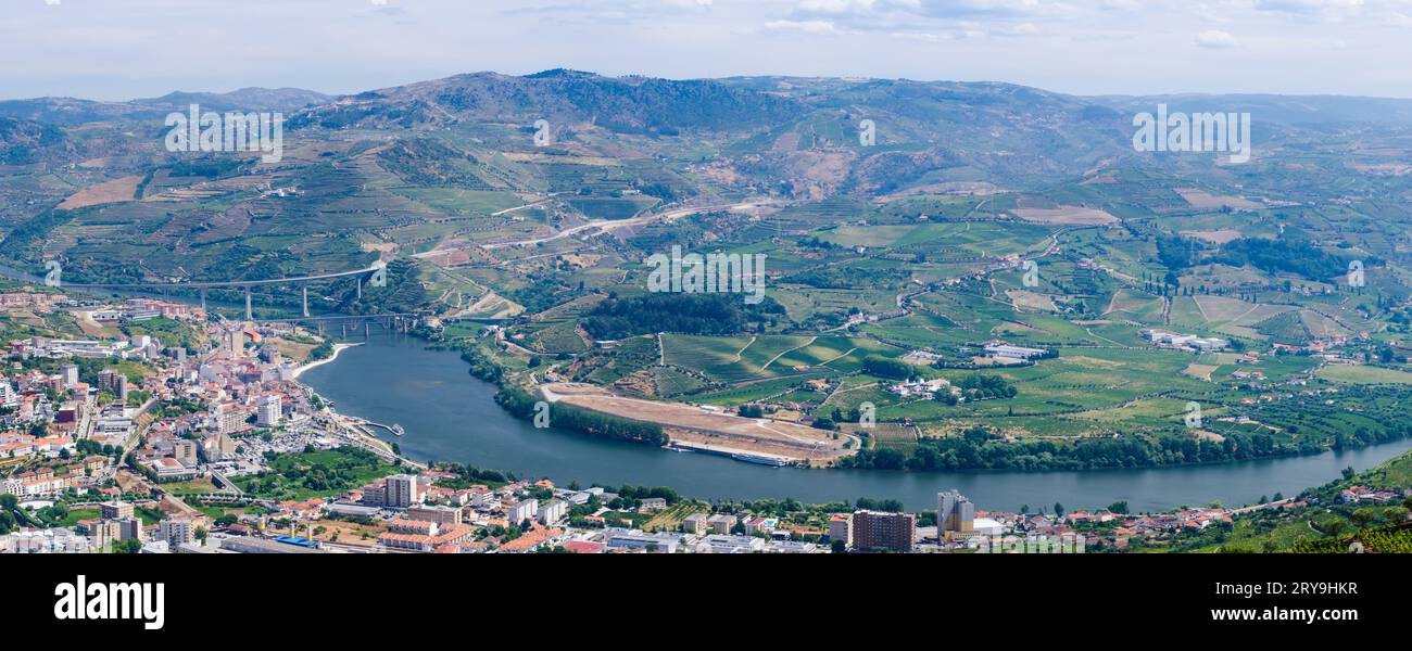 Regua douro valley portugal hi-res stock photography and images - Alamy