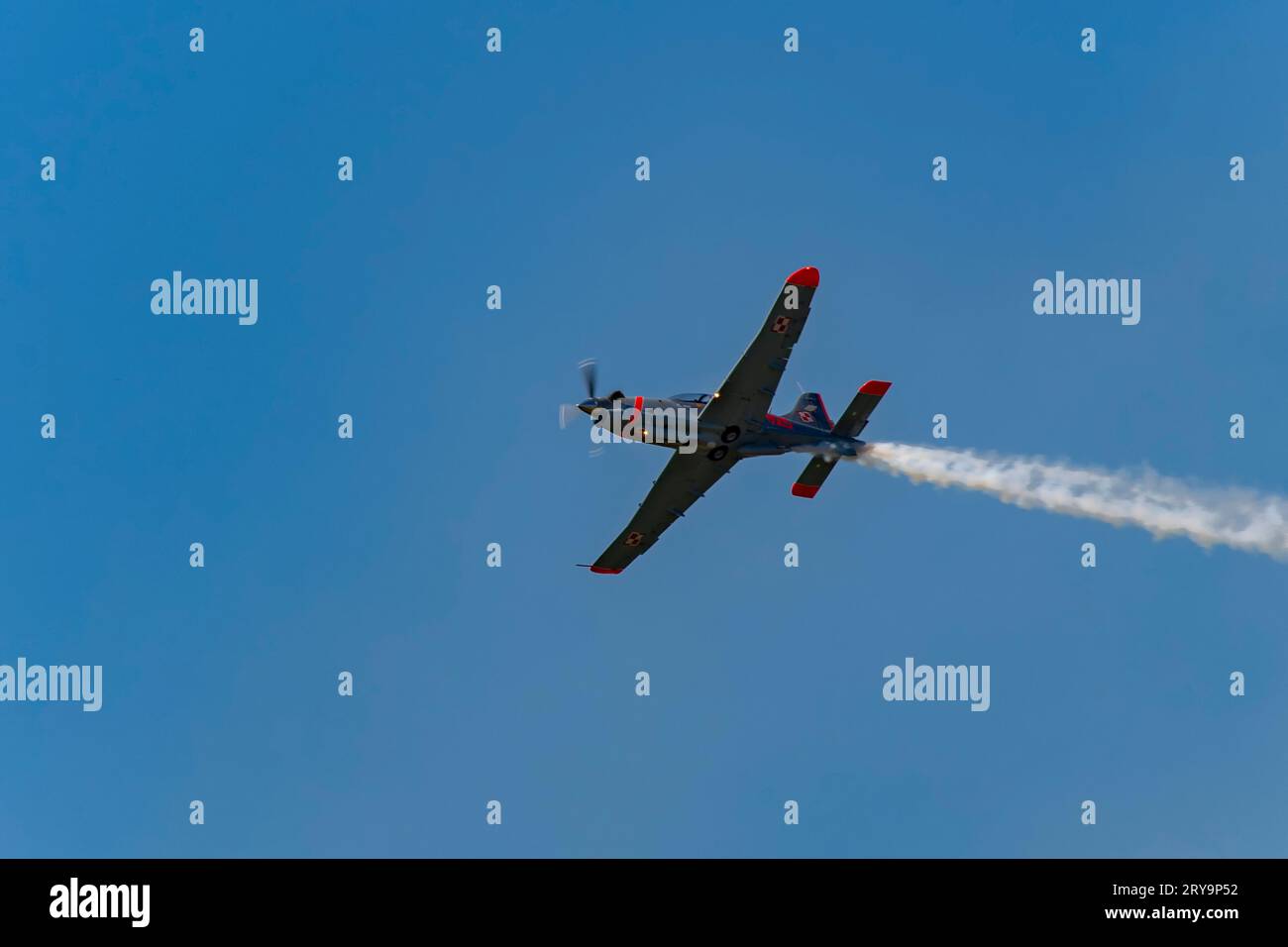Zelazny aerobatics hi-res stock photography and images - Alamy