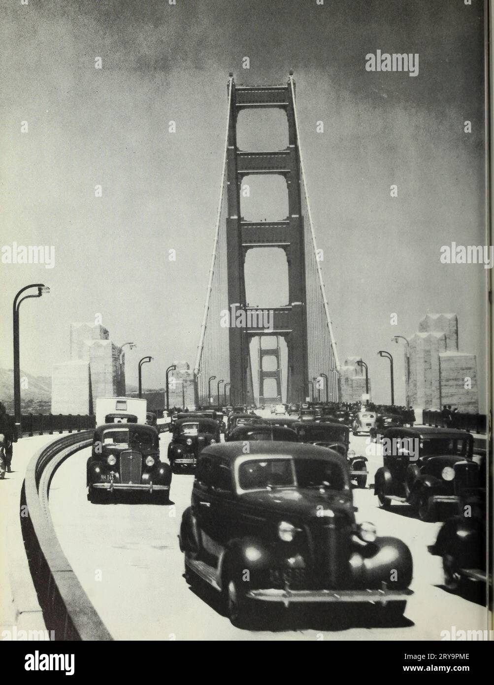 Golden gate bridge opening 1937 hi-res stock photography and images - Alamy