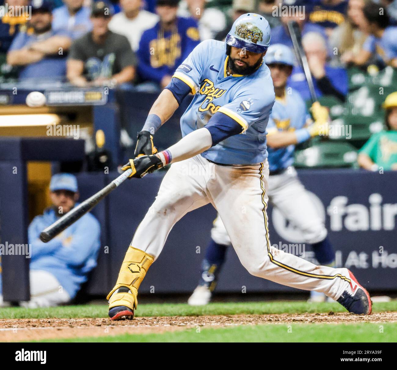 Cubs brewers walk off hi-res stock photography and images - Alamy