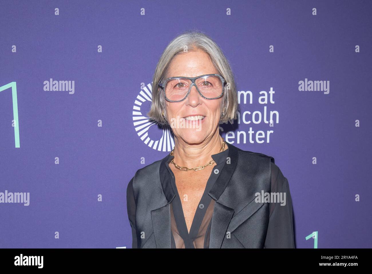 Laura rosenthal hi-res stock photography and images - Alamy