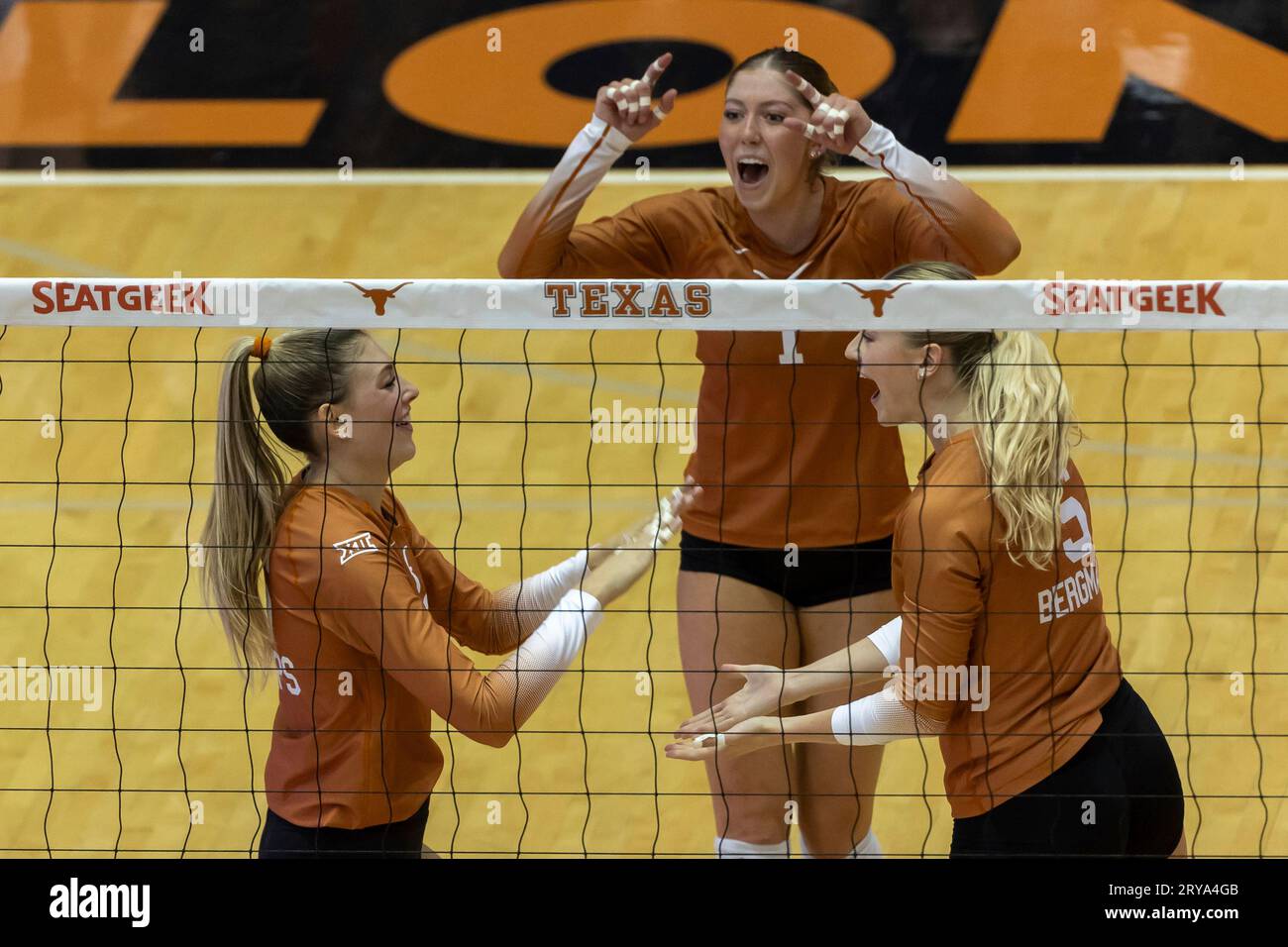 AUSTIN, TX - SEPTEMBER 29: Texas Longhorns opposite hitter Molly ...