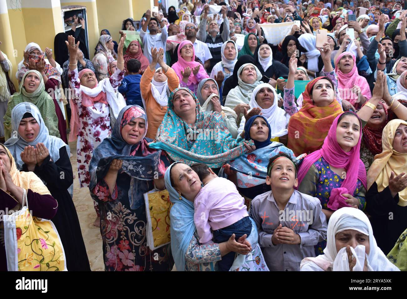 Eid Milad Celebration in Kashmir: A Heartfelt Convergence of Faith and ...
