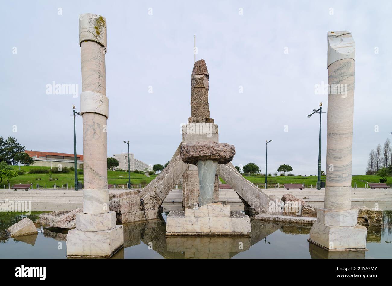 25th april revolution hi-res stock photography and images - Alamy