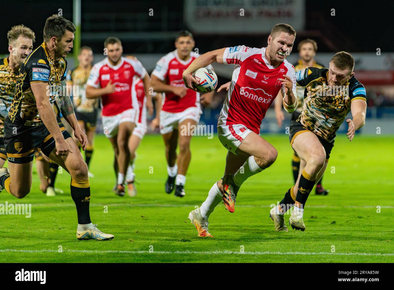 Hull kr leigh leopards hi-res stock photography and images - Alamy