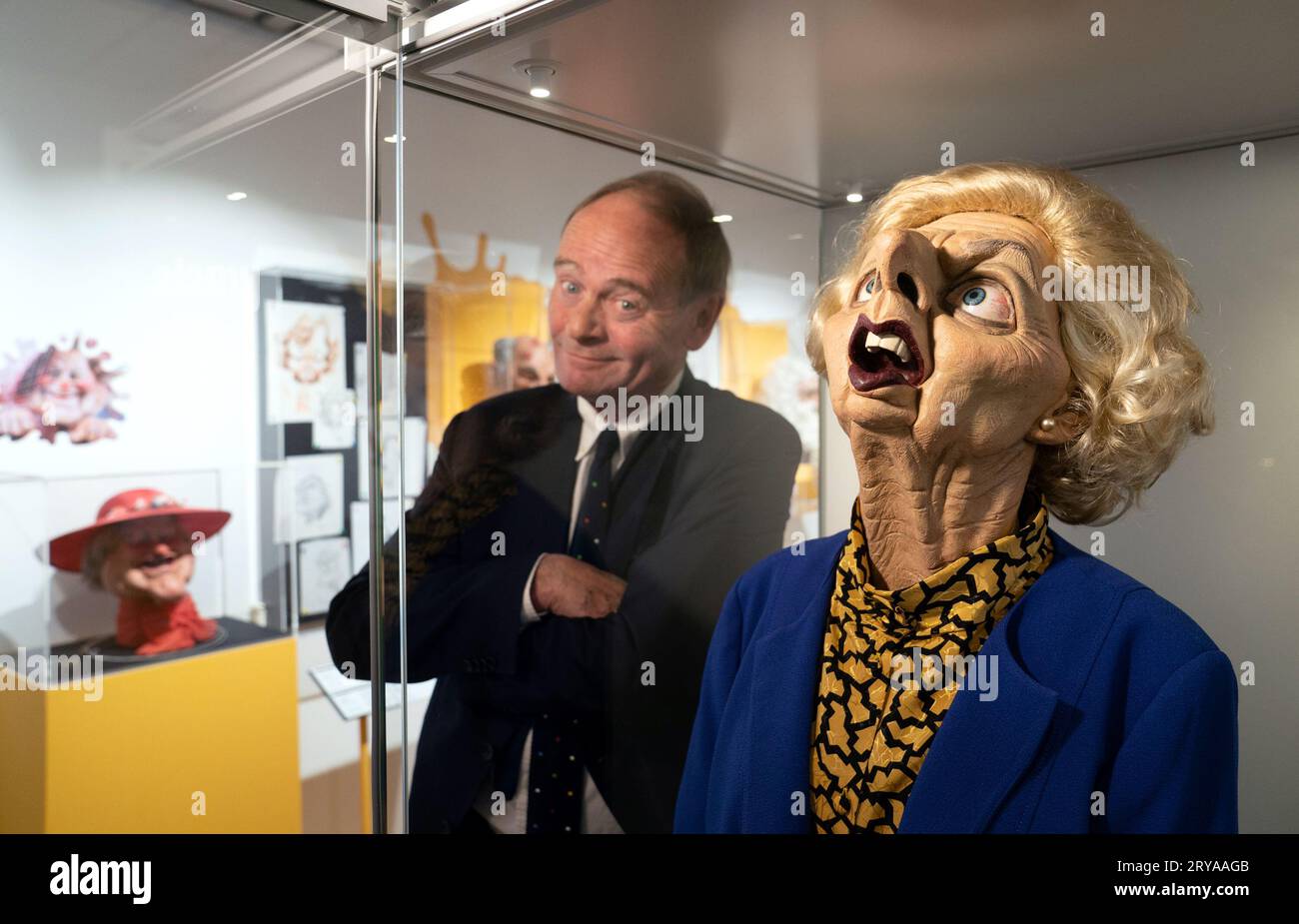 Margaret thatcher spitting image hi-res stock photography and images ...