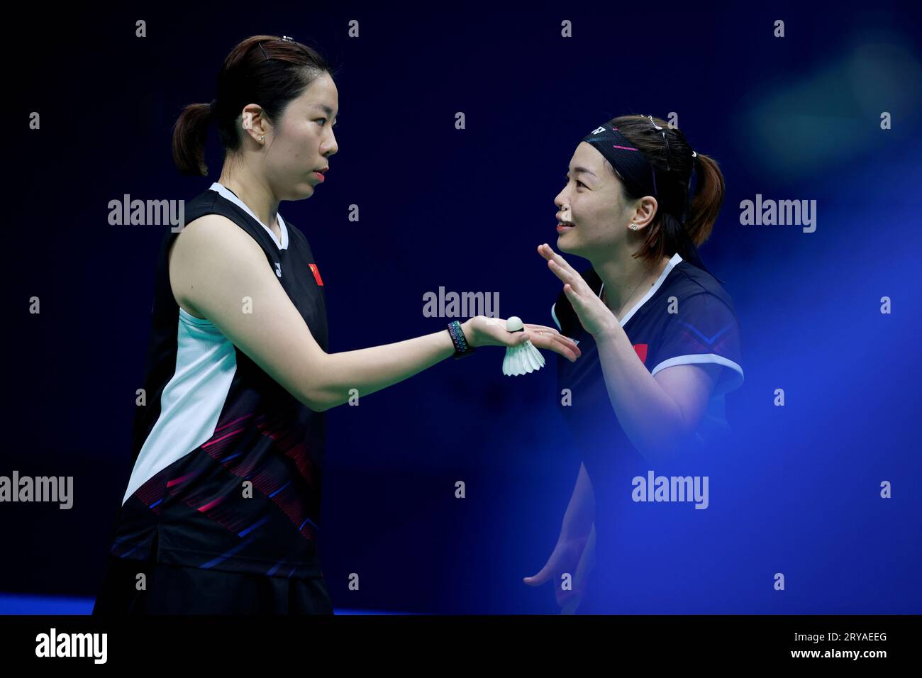 Hangzhou, China's Zhejiang Province. 30th Sep, 2023. Chen Qingchen (R ...