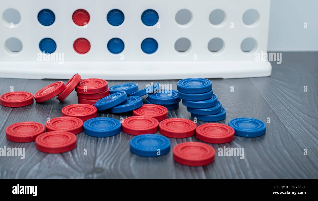 Classic score game tic tac toe with coins.. game for kids abdults ...