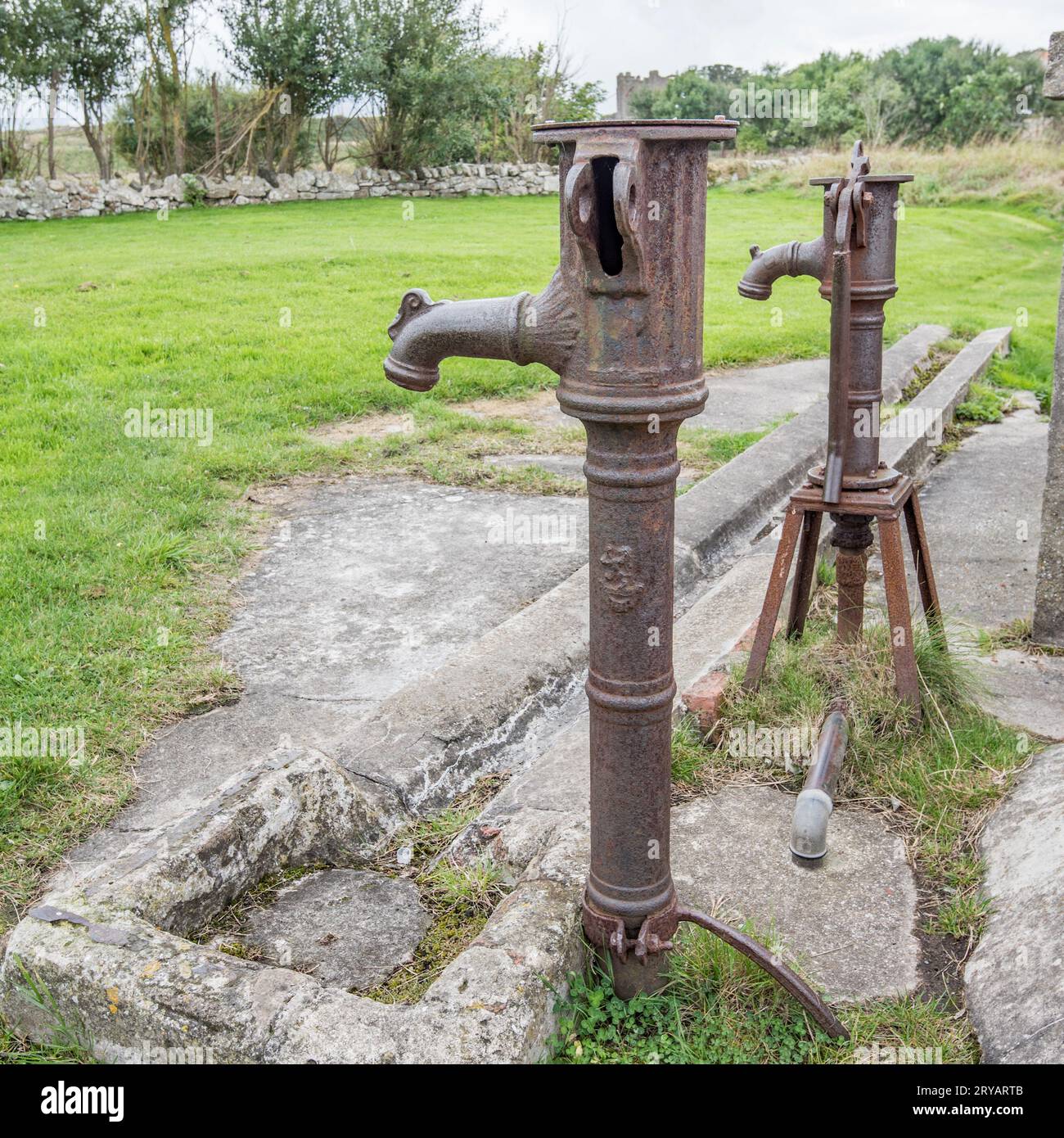 Waht to do on holy island hi-res stock photography and images - Alamy