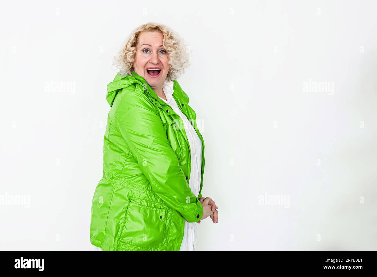 Elderly woman screaming hi-res stock photography and images - Alamy