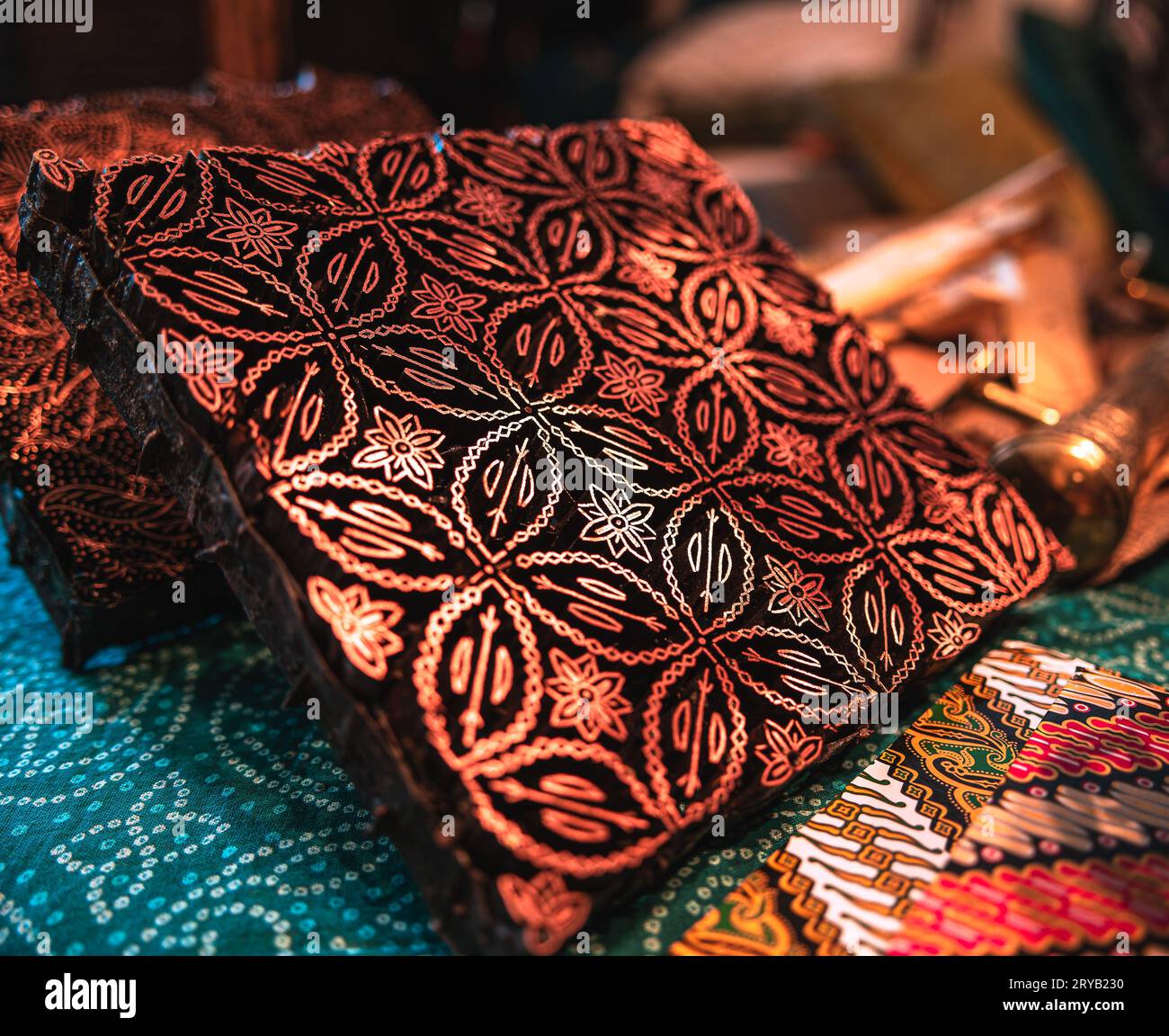 Bali batik and object hi-res stock photography and images - Alamy