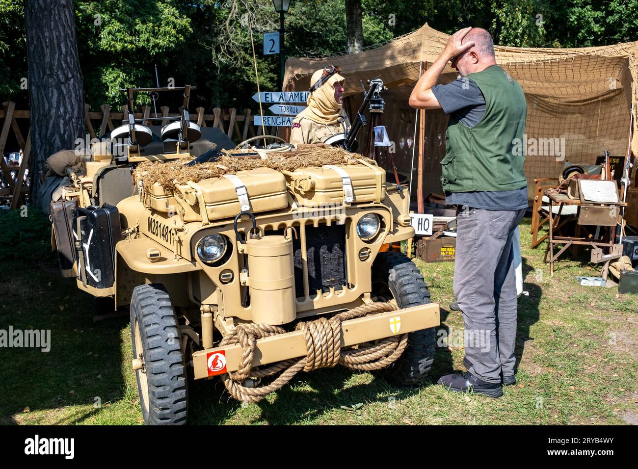 Holt, Norfolk, UK – September 16 2023. Man dressed as a desert rat ...