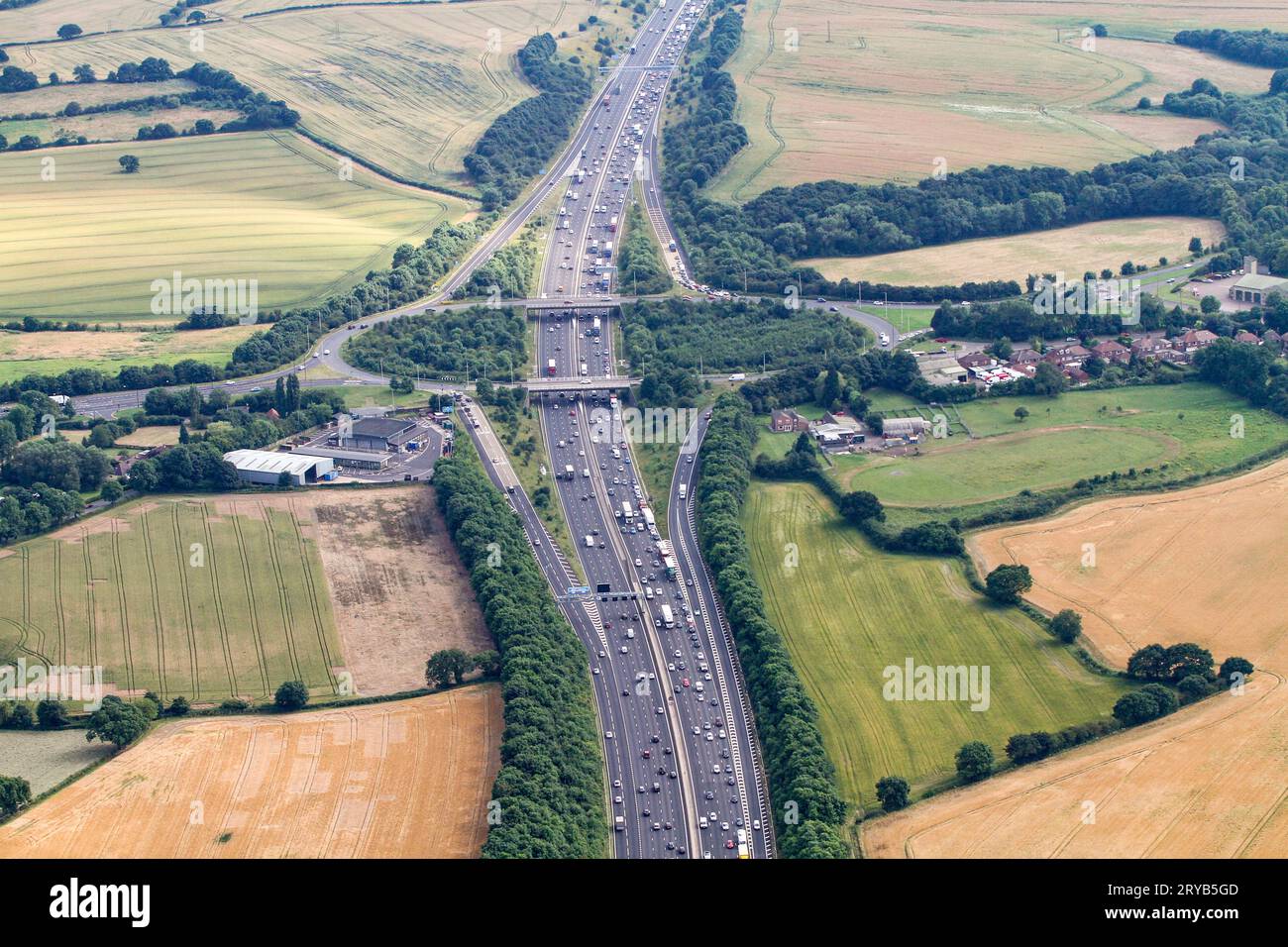 Aerial view m1 motorway uk hi-res stock photography and images - Alamy