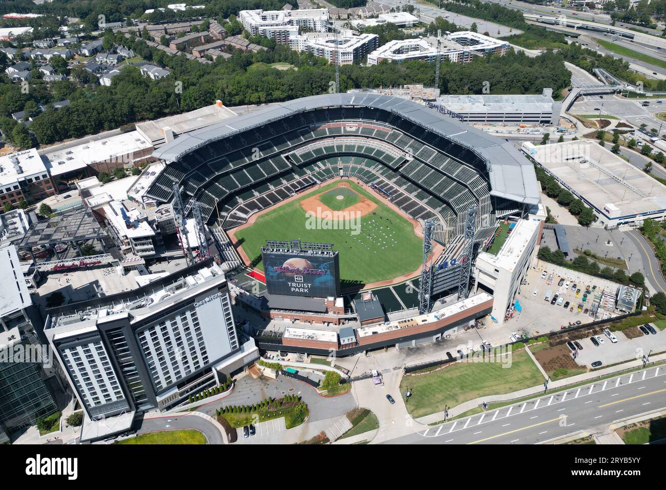 Truist park stadium hi-res stock photography and images - Alamy