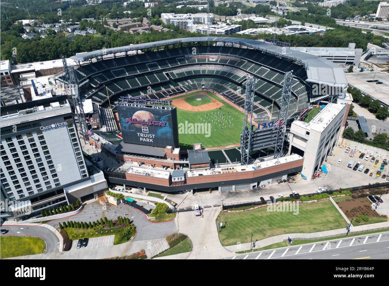 Truist park stadium hi-res stock photography and images - Alamy