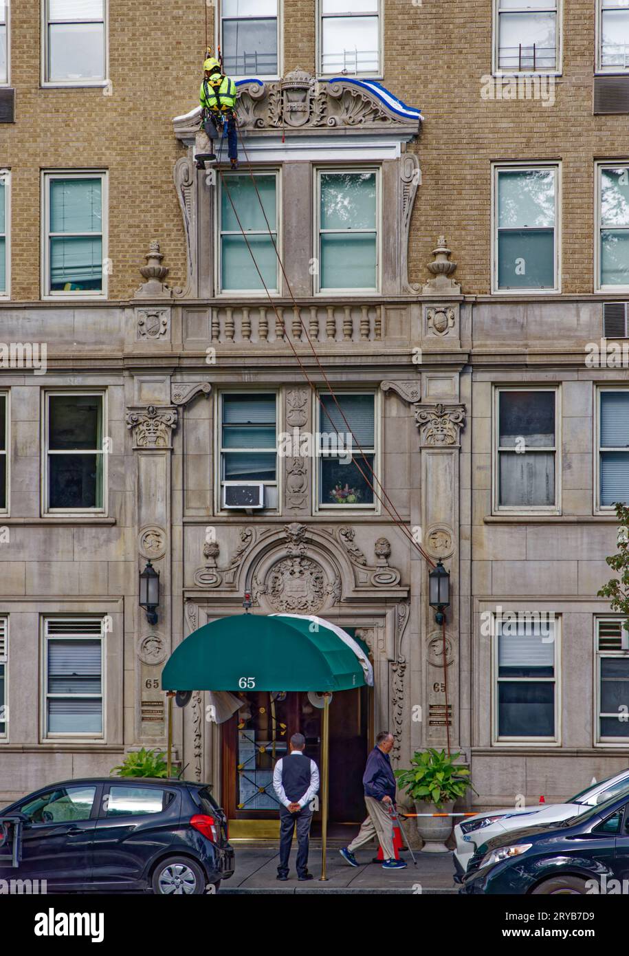 One cpw hi-res stock photography and images - Alamy