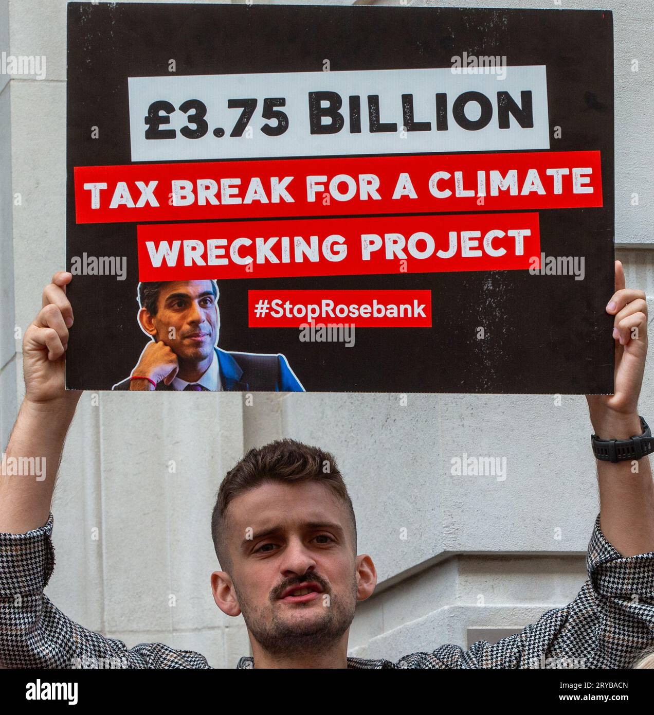 London, England, UK. 30th Sep, 2023. Extinction Rebellion activists ...