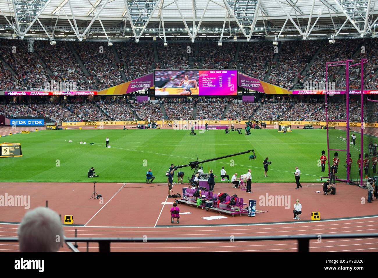 A general shot of the London Stadium during the men's High Jump ...