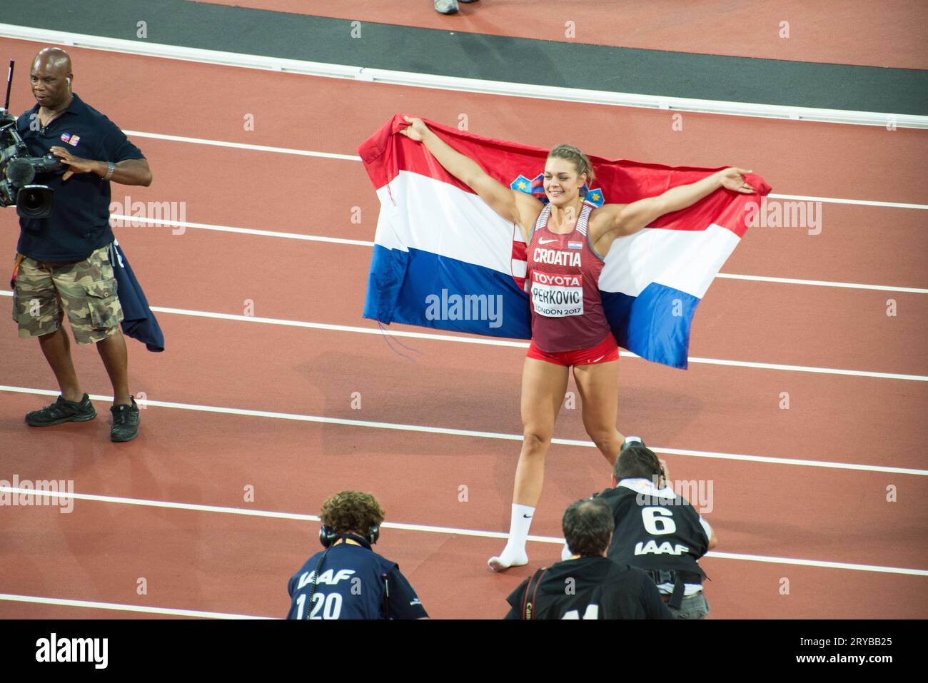 Sandra Perkovic celebrating winning the Women's Discus - London 2017 ...