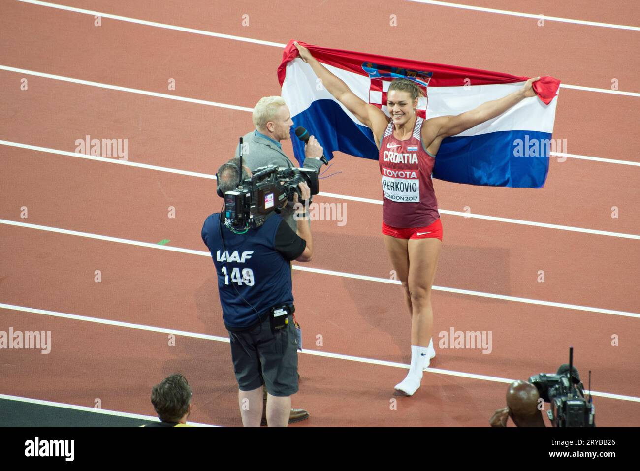 Sandra Perkovic celebrating winning the Women's Discus - London 2017 ...