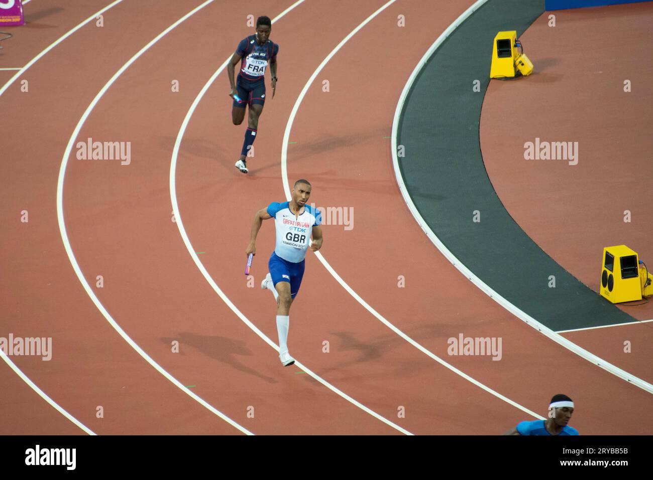 Mens 4x400 metres relay final hi-res stock photography and images - Alamy