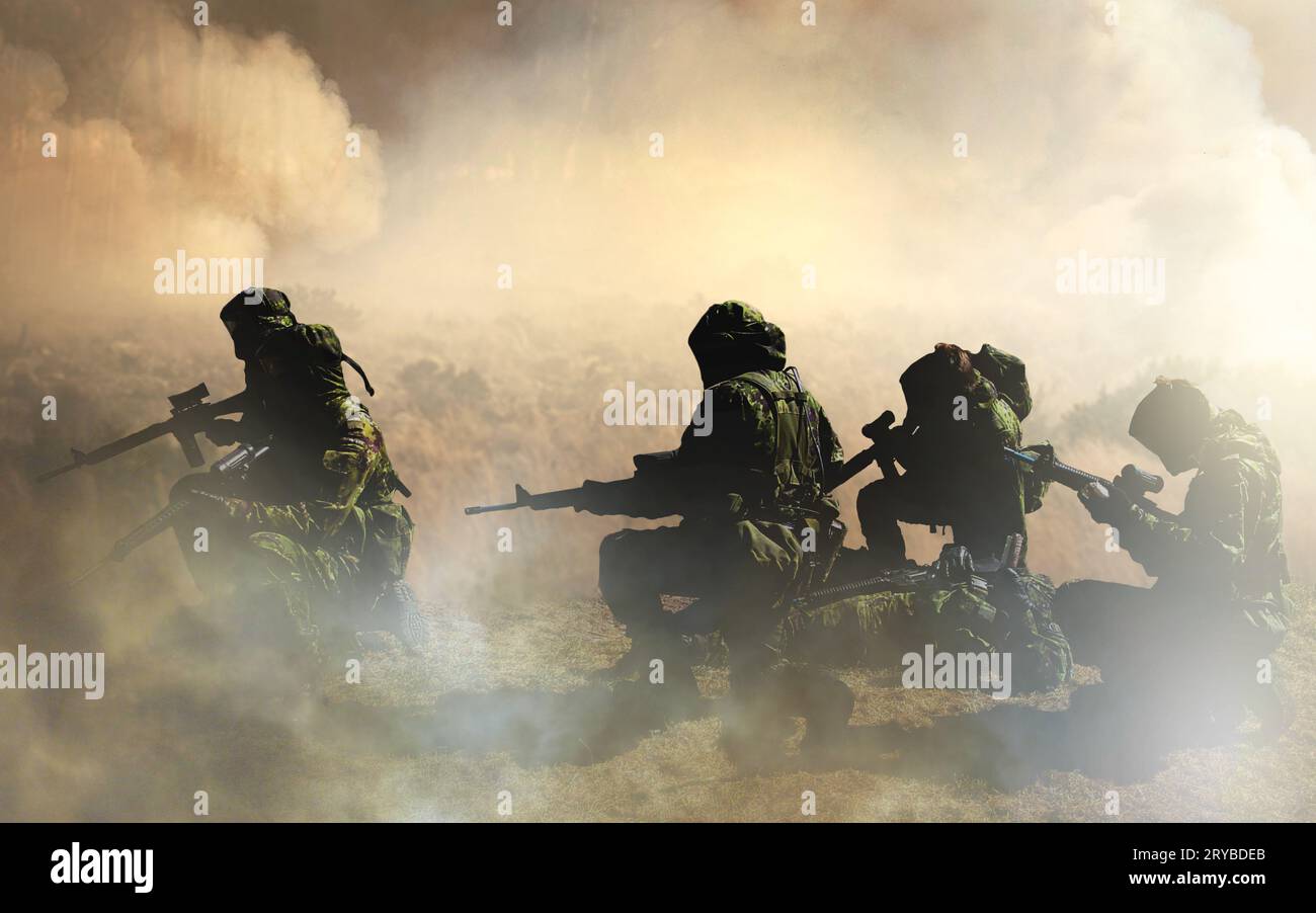 Soldier smoke hi-res stock photography and images - Alamy