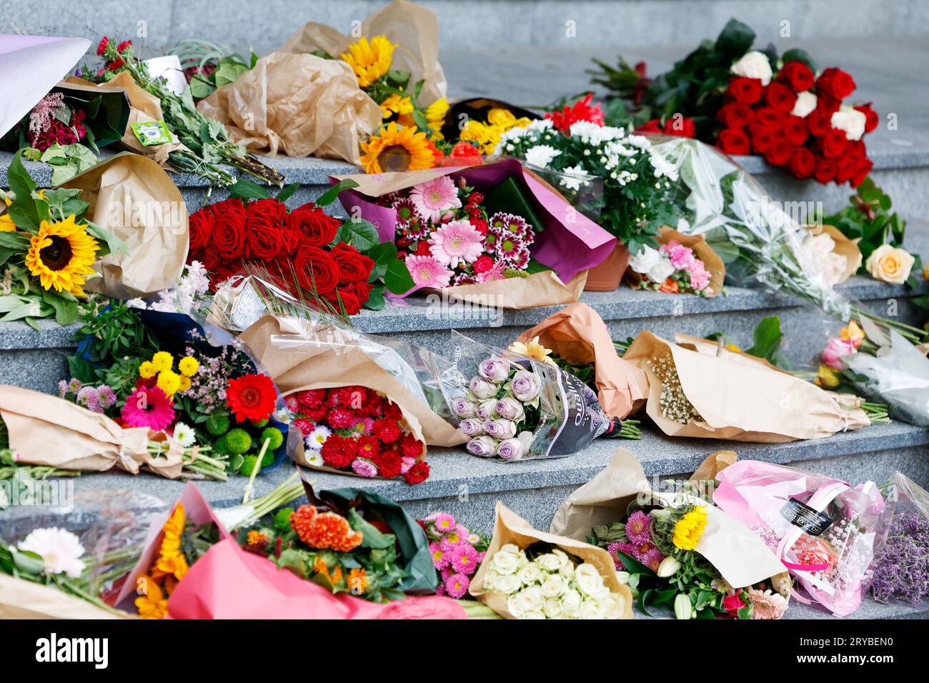 ROTTERDAM - Flowers on the steps in front of the Erasmus MC, two days ...