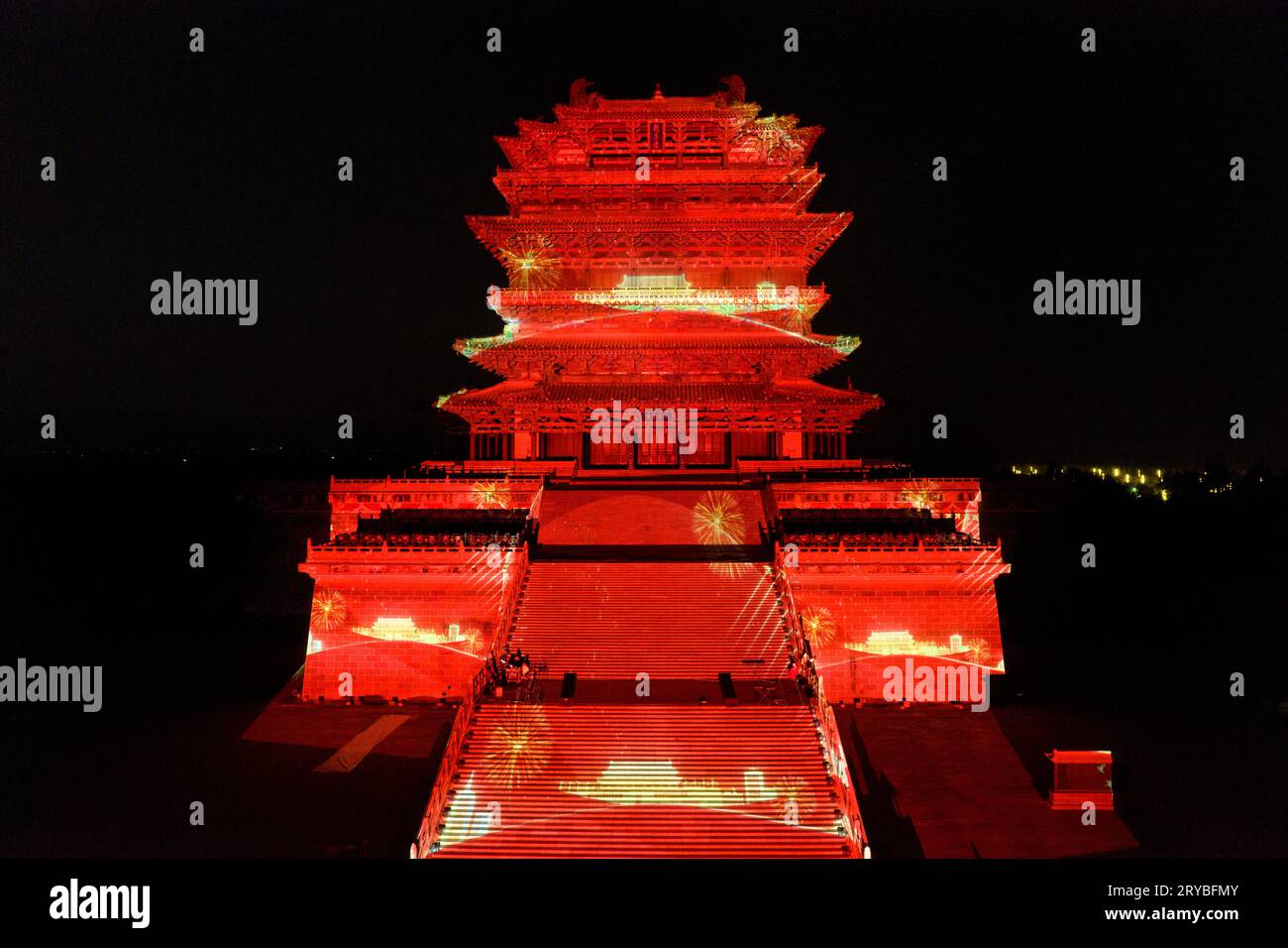 Immersive projection hi-res stock photography and images - Alamy